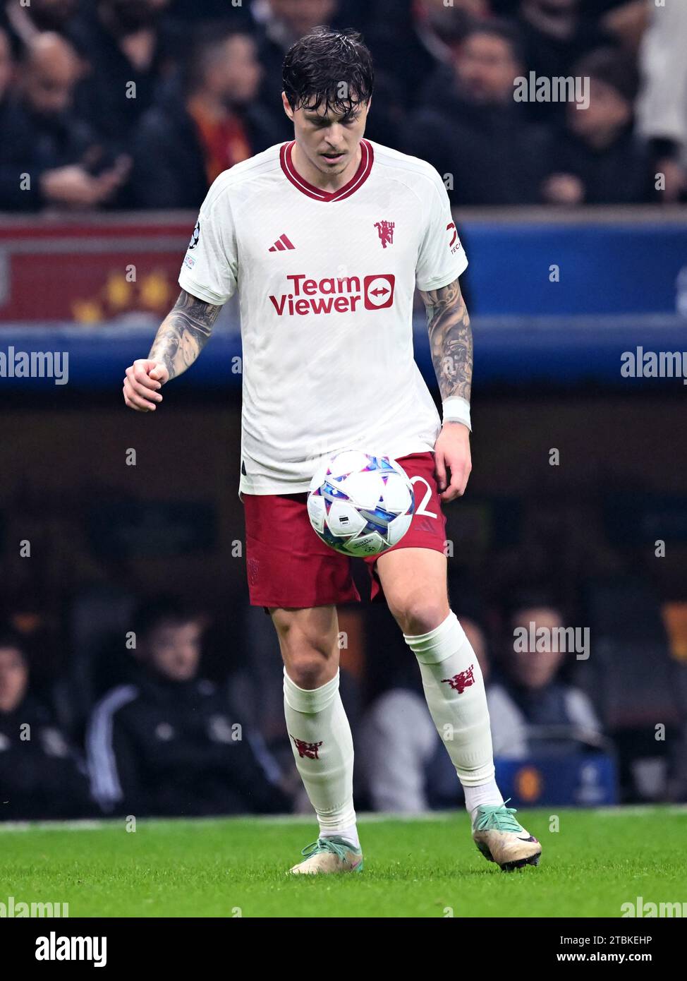 ISTANBUL - Victor Lindelof of Manchester United FC during the UEFA ...