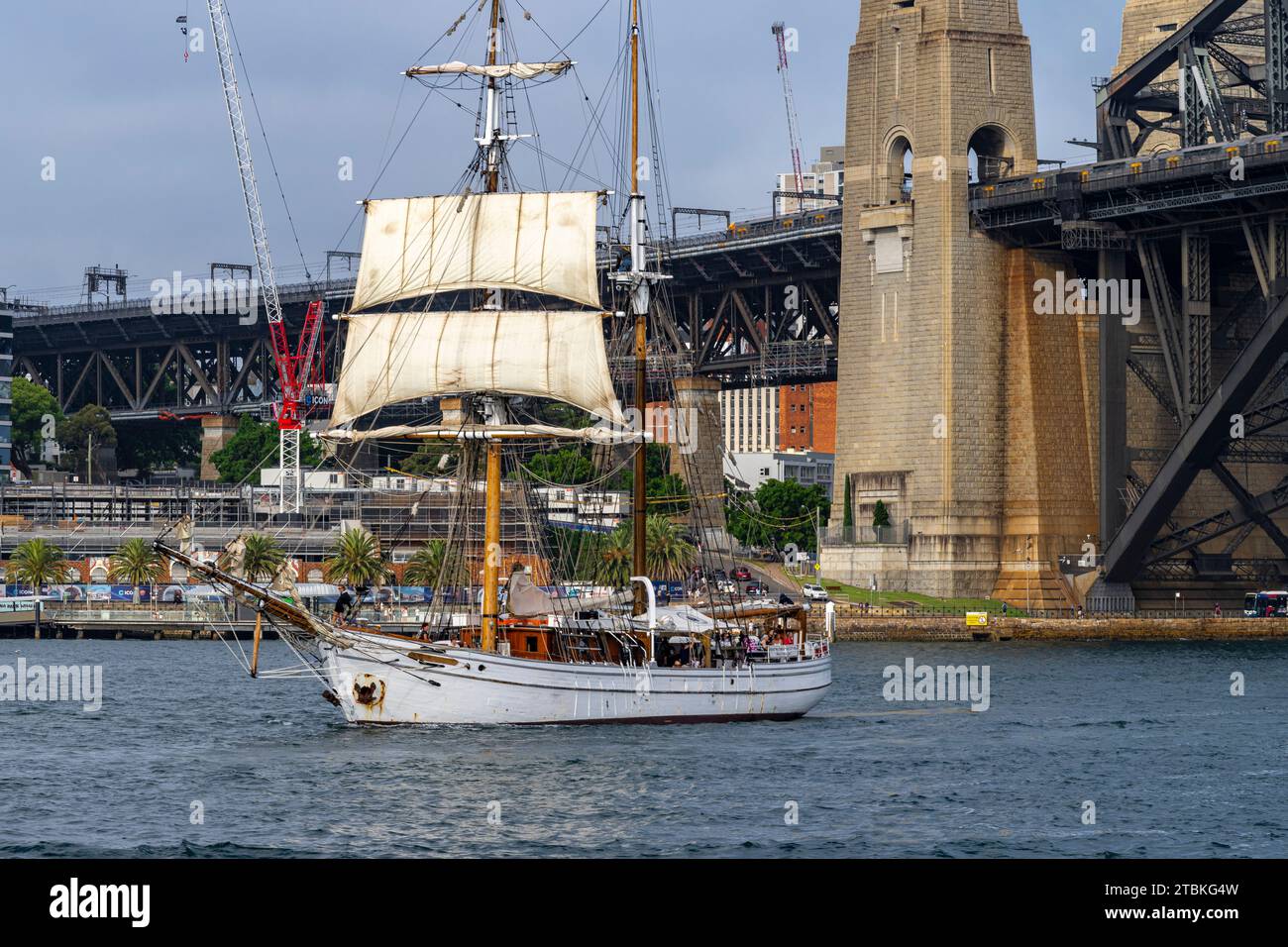 Tall ships under Sydney Harbor Bridge in Australia Stock Photo - Alamy