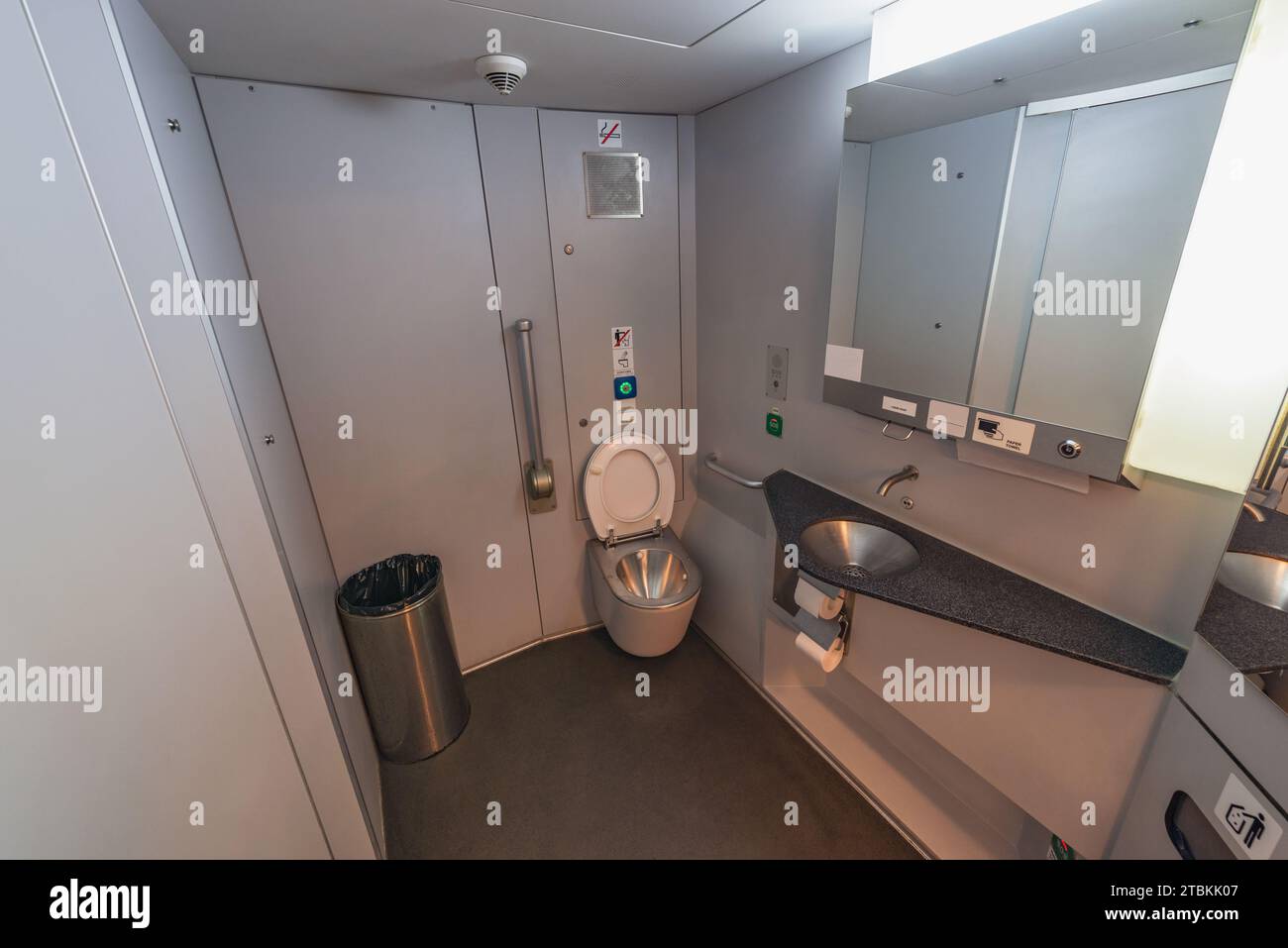 Train washroom hi-res stock photography and images - Alamy