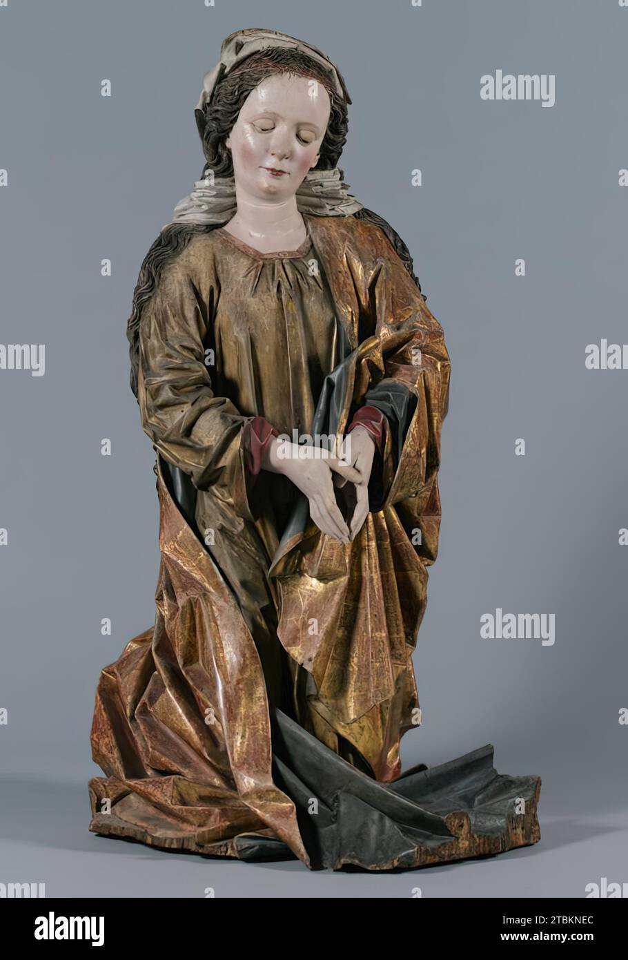 Woman kneeling down praying hi-res stock photography and images - Alamy