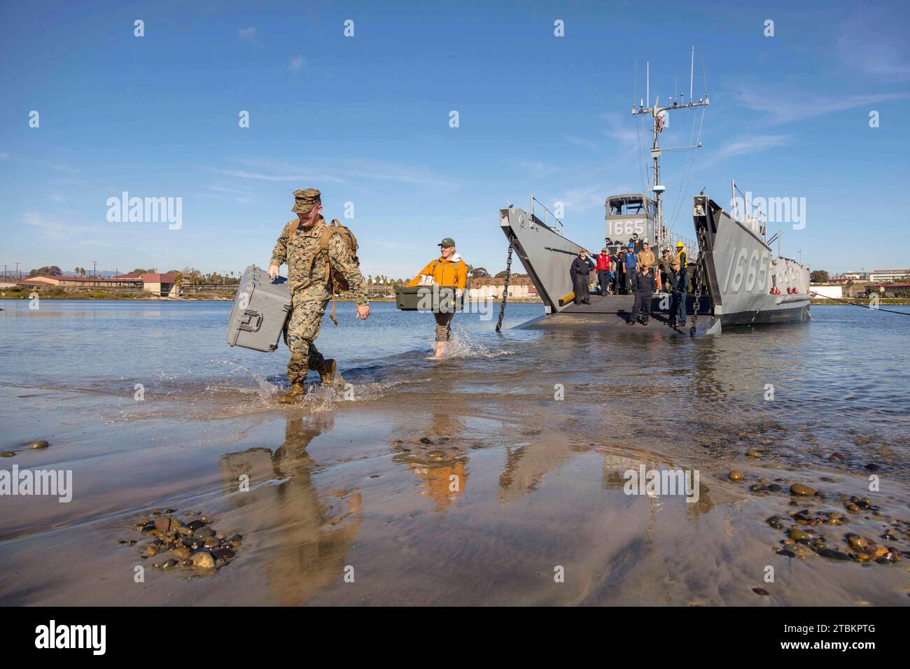 Camp Pendleton, California, USA. 2nd Dec, 2023. U.S. Marine Corps Sgt ...