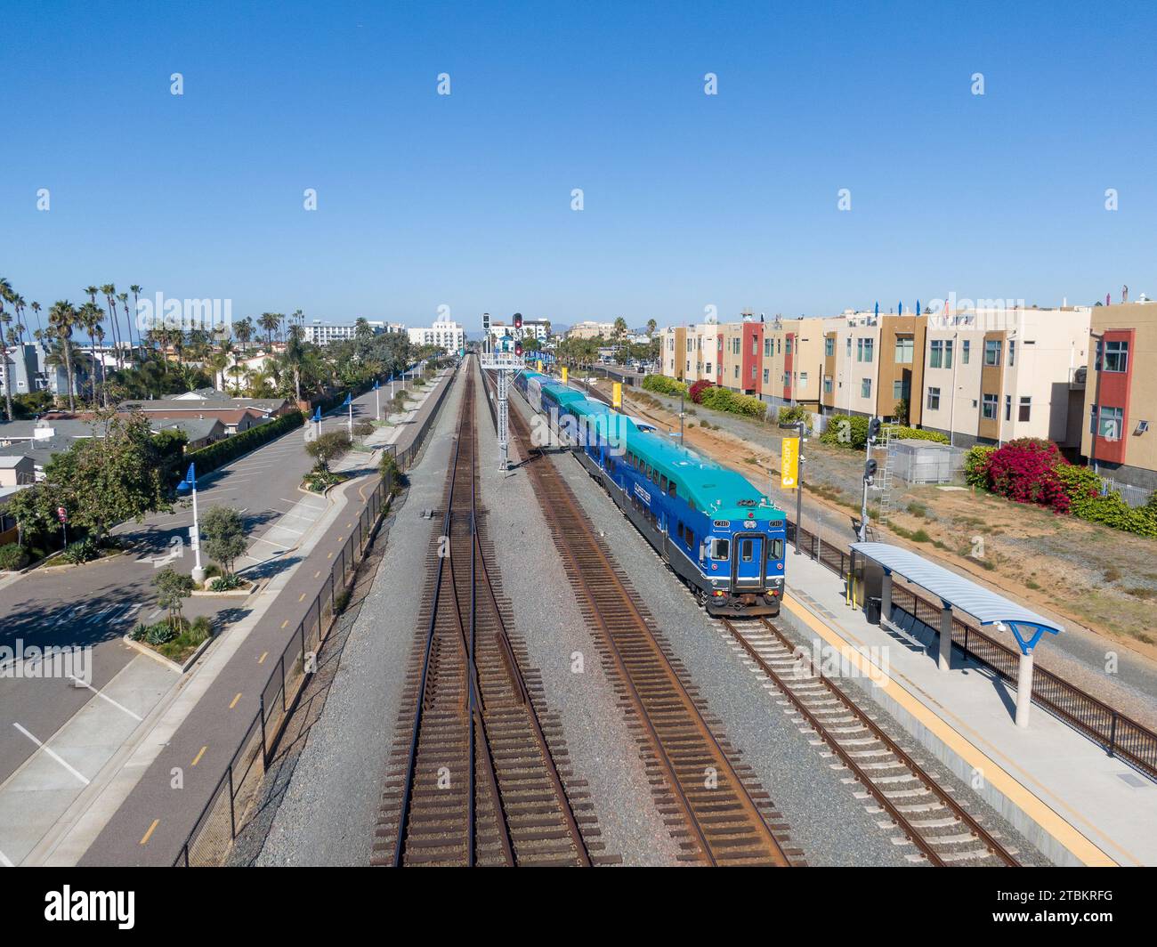 Oceanside transit center hi-res stock photography and images - Alamy