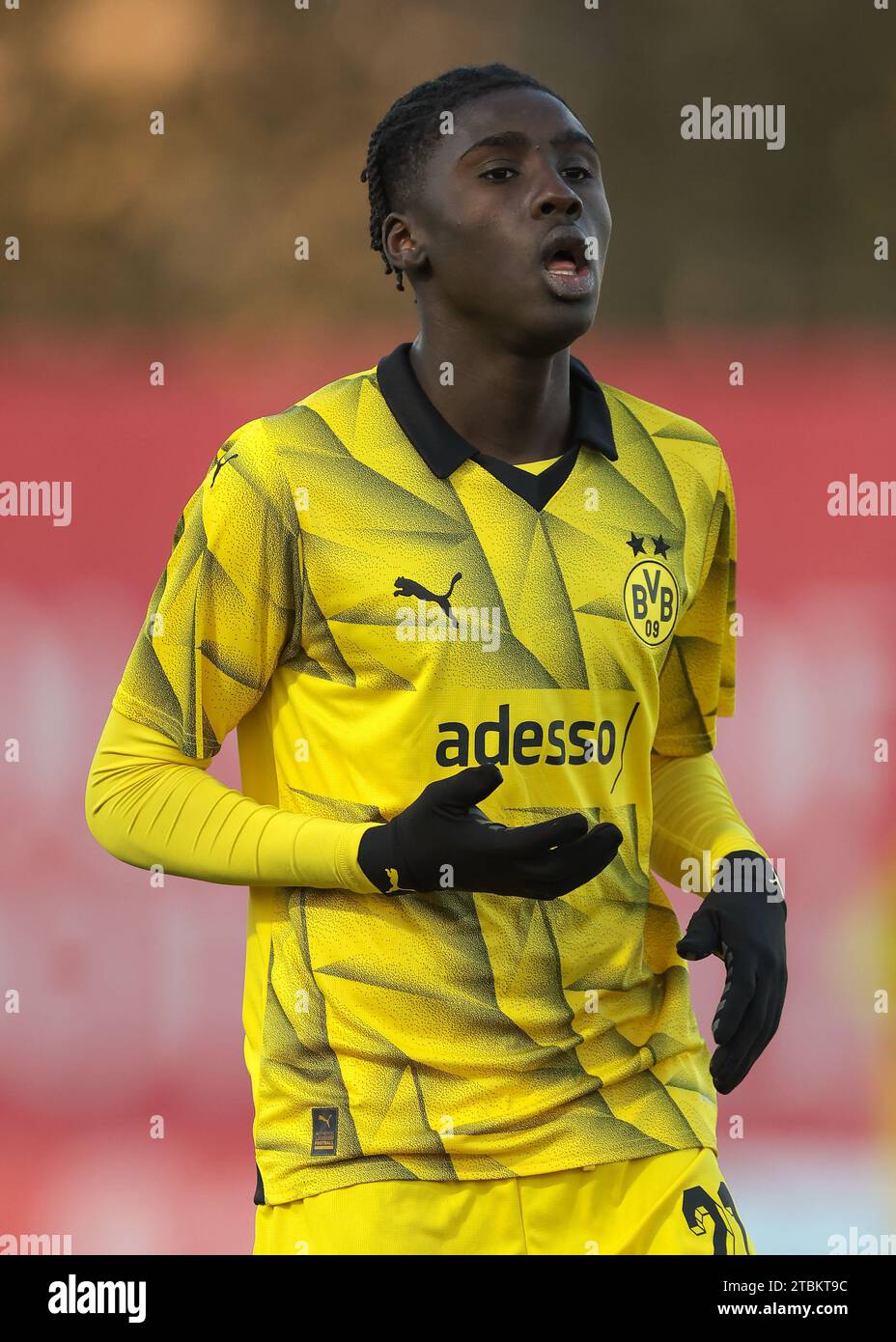Milan, Italy. 28th Nov, 2023. Ousmane Diallo of Borussia Dortmund ...