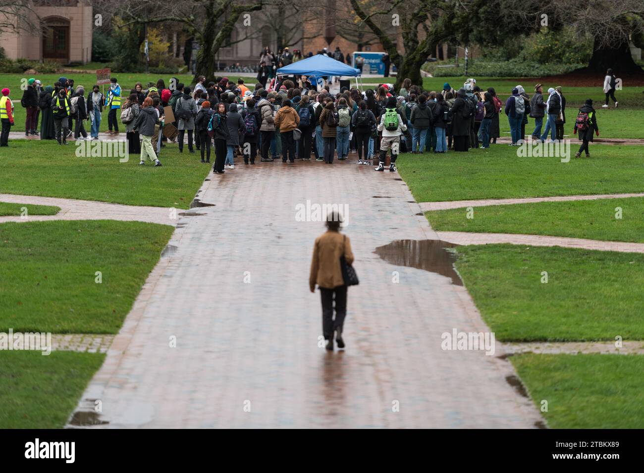 Resist friction hi-res stock photography and images - Alamy