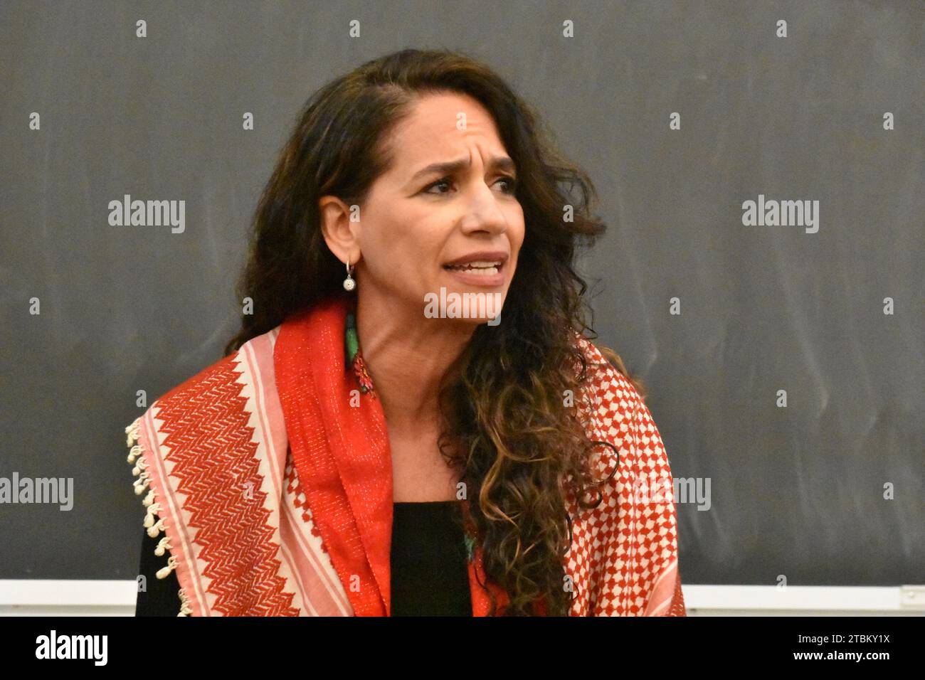 New Brunswick, New Jersey, USA. 7th Dec, 2023. Noura Erakat delivers ...