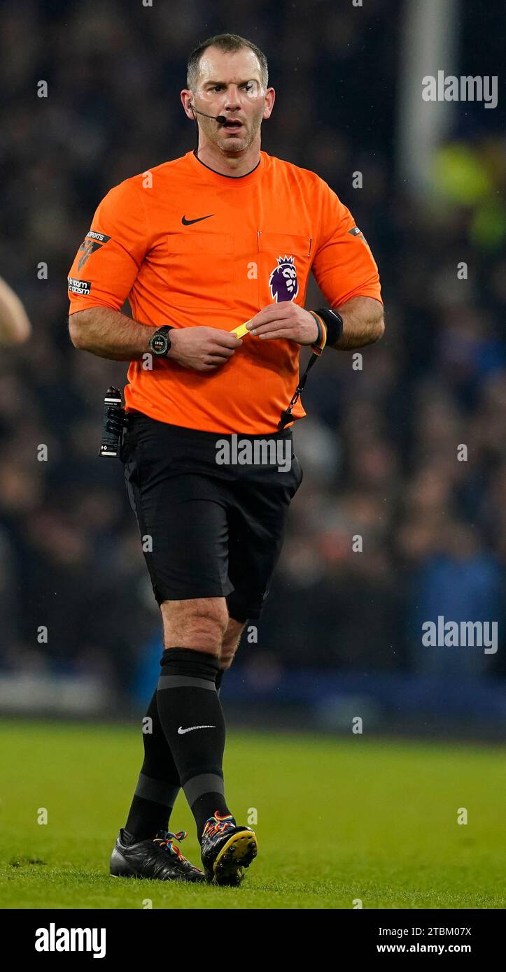 Liverpool, UK. 7th Dec, 2023. Referee Tim Robinson during the Premier ...