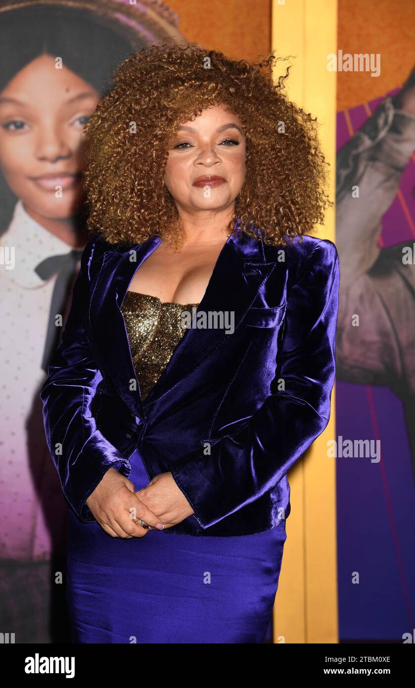 LOS ANGELES, CALIFORNIA - DECEMBER 06: Ruth Carter attends the World ...