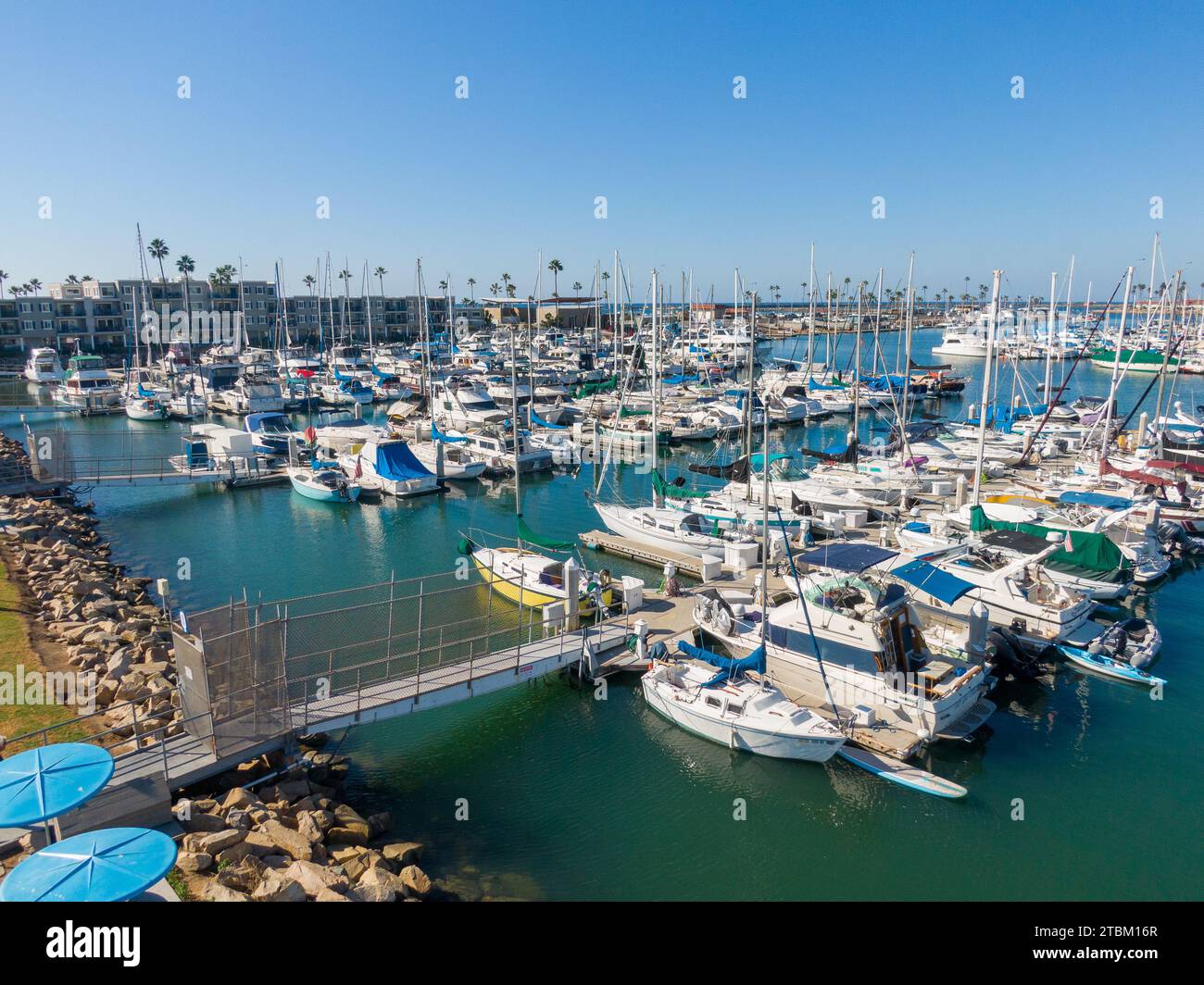 Oceanside condos hi-res stock photography and images - Alamy