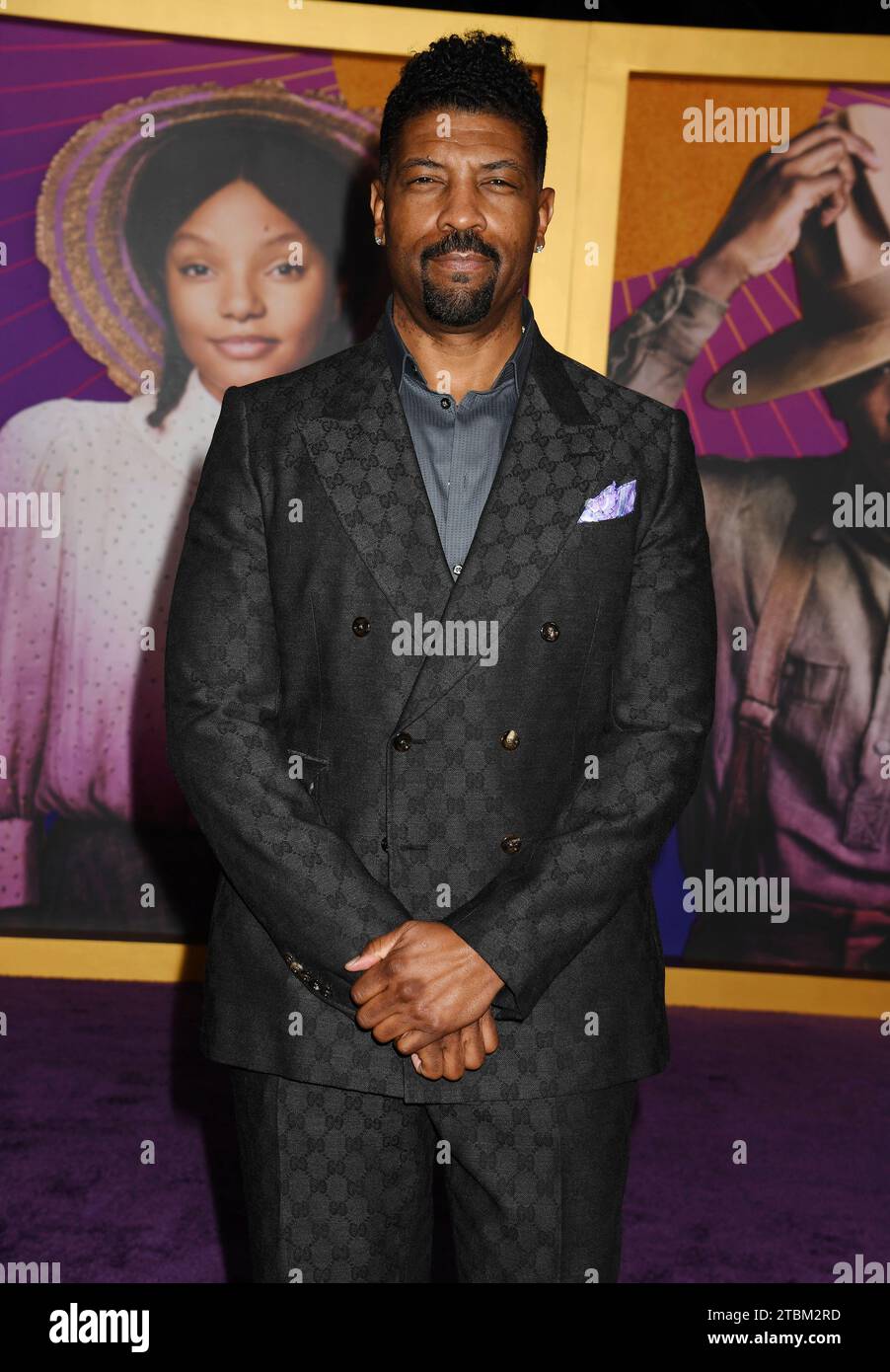 LOS ANGELES, CALIFORNIA - DECEMBER 06: Deon Cole attends the World ...
