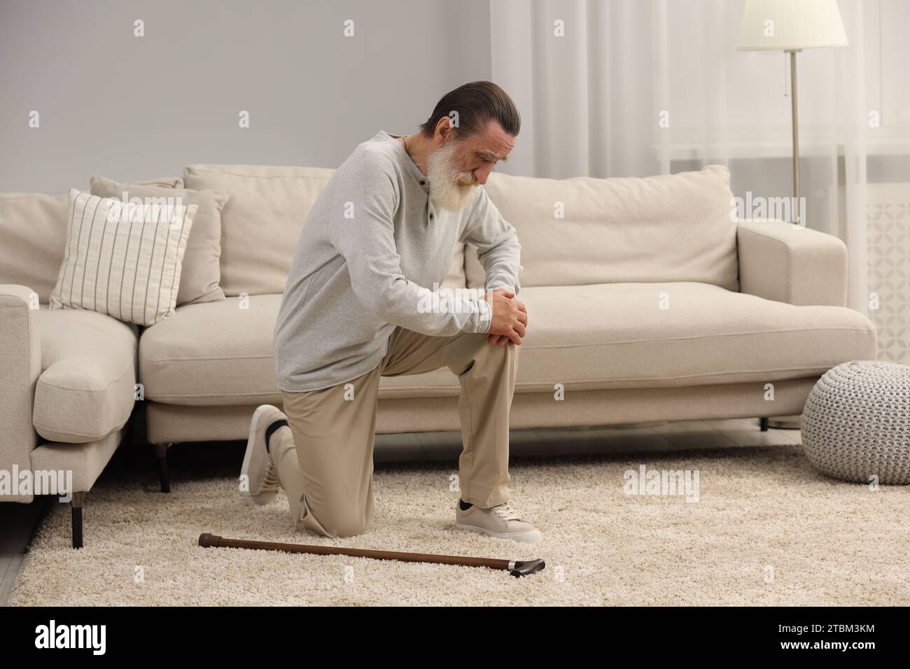 Walking pain home hi-res stock photography and images - Alamy