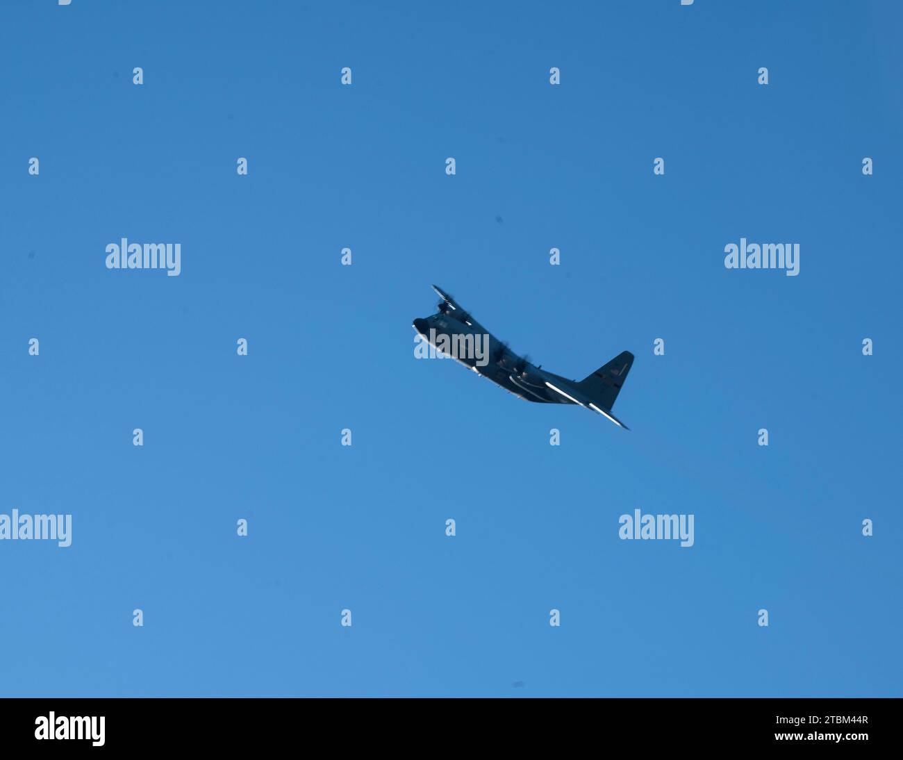 133 airlift wing hi-res stock photography and images - Alamy