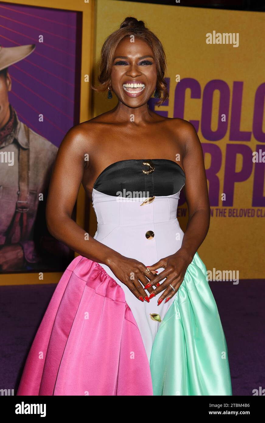 LOS ANGELES, CALIFORNIA - DECEMBER 06: Deborah Joy Winans attends the ...