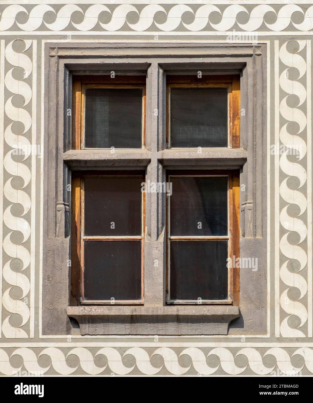 Classic gothic architecture hi-res stock photography and images - Alamy