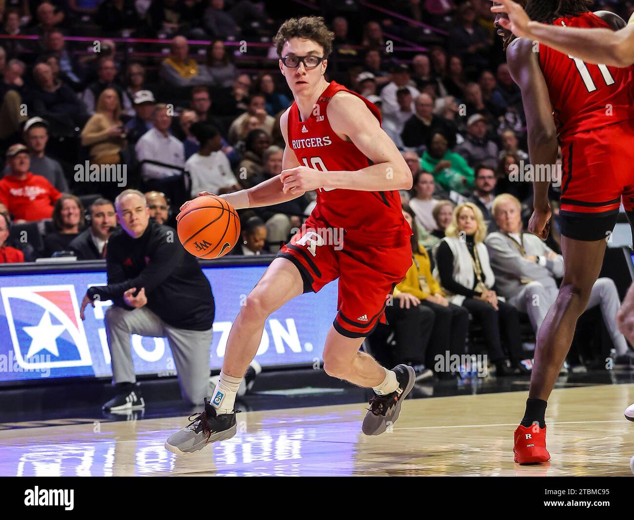 Big 10 basketball hi-res stock photography and images - Alamy