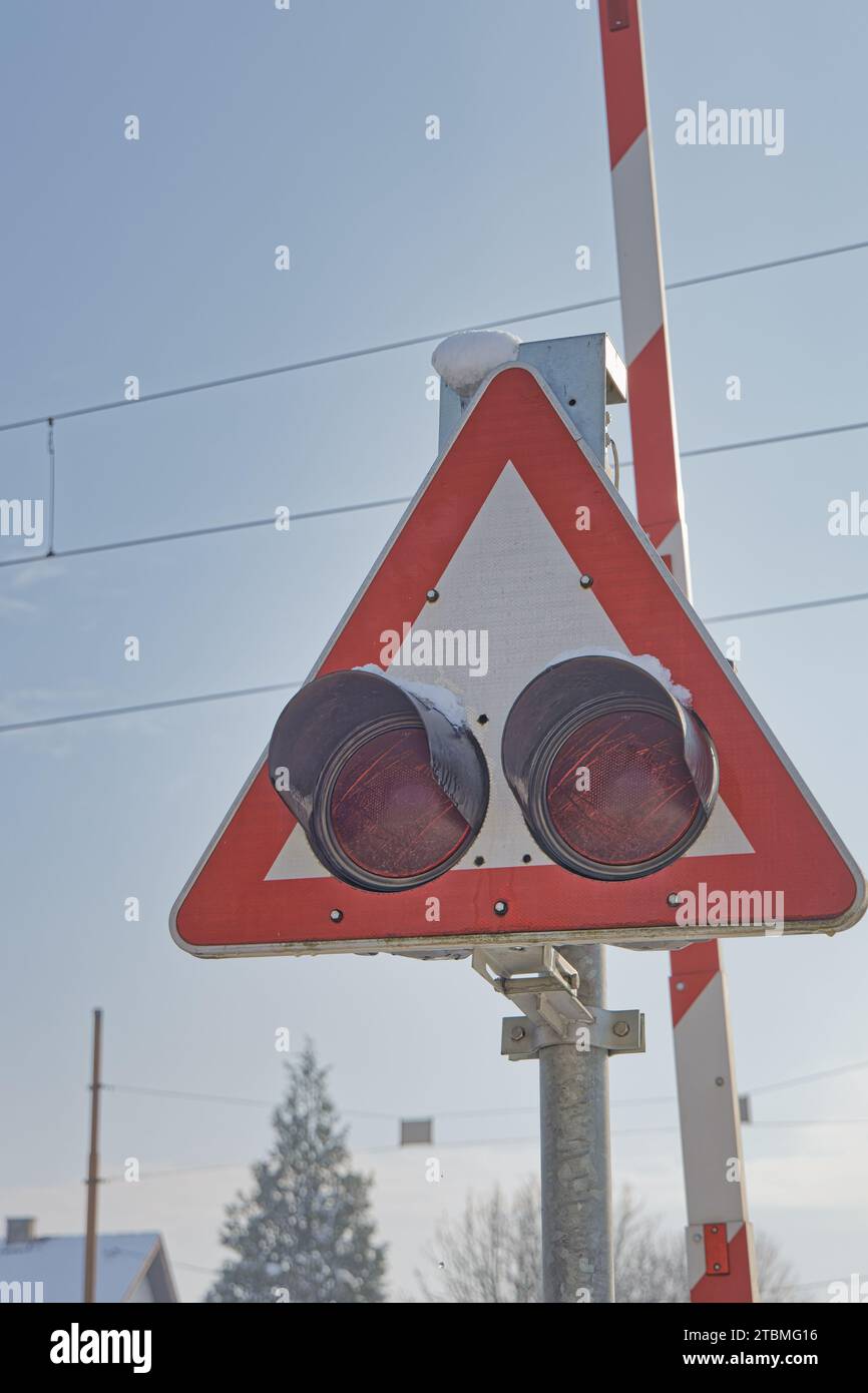Snow-Capped Railway Crossing Sign in Dugo Selo, Croatia Stock Photo - Alamy