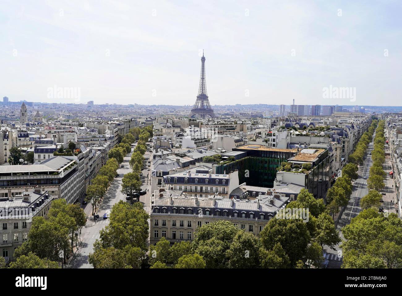 View from eiffel tower arc de triomphe hi-res stock photography and images - Alamy