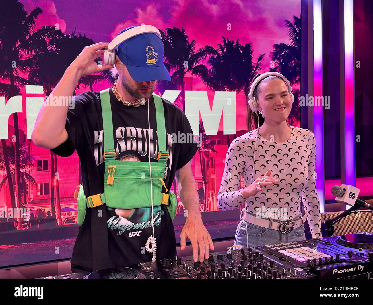 Siriusxm miami studios hi-res stock photography and images - Alamy