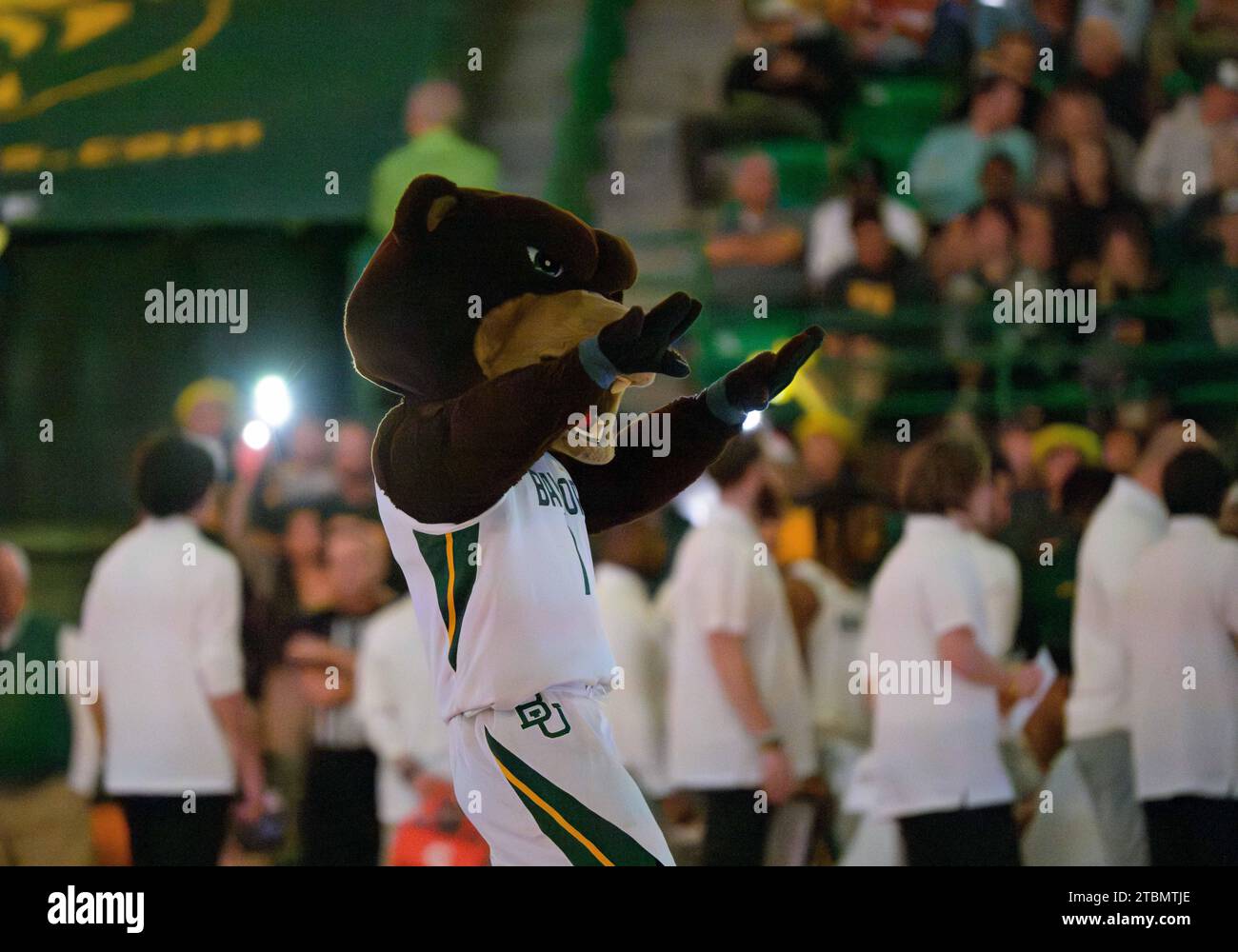 Seton hall pirates mascot hi-res stock photography and images - Alamy