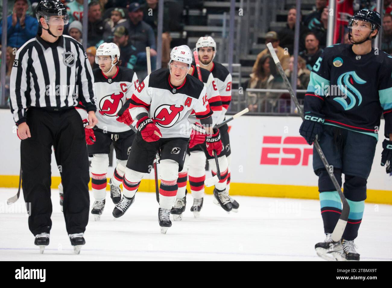 New Jersey Devils left wing Ondrej Palat (18) skates to the bench after ...