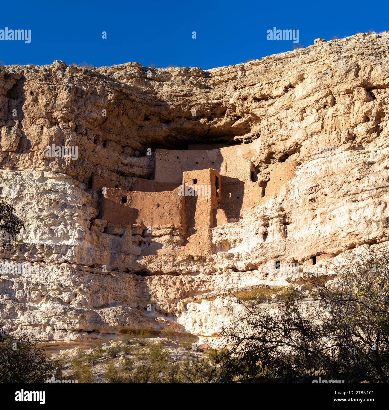 Montezuma Castle National Monument Cliff Rock Dwellings. Historic ...