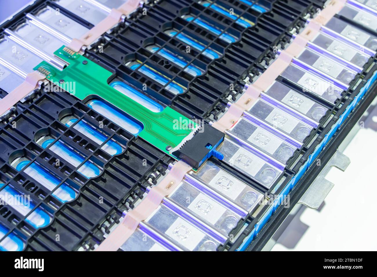 Electric car lithium battery pack and wiring connections internal ...