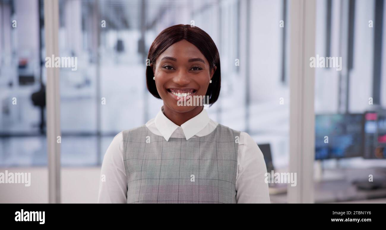 Black women achieving office hi-res stock photography and images - Alamy Black women achieving office hi-res stock photography and images - Alamy
