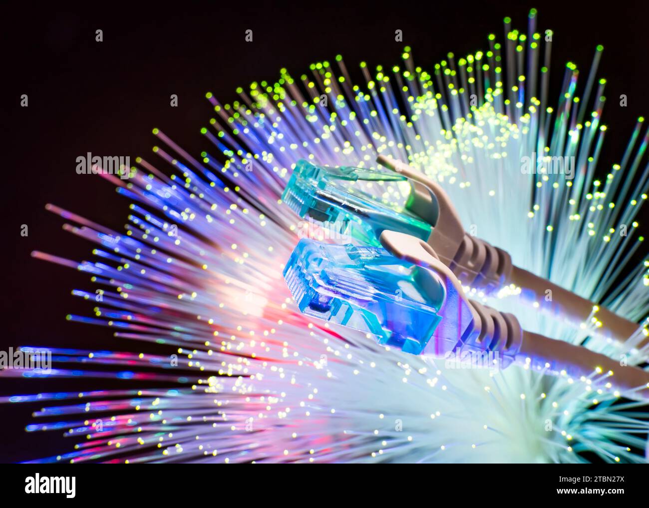 Server connections cables hi-res stock photography and images - Alamy