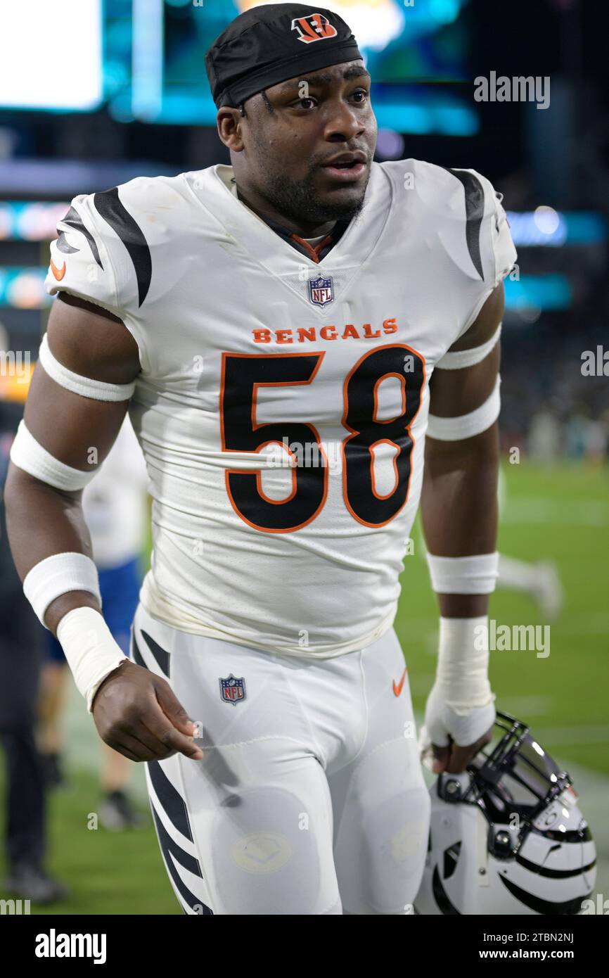 Cincinnati Bengals defensive end Joseph Ossai (58) leaves the field ...