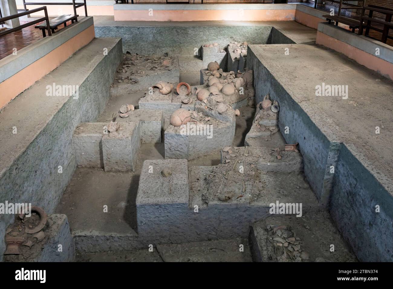 Ban Chiang national museum, Exhibition of excavation site, at Wat Pho ...