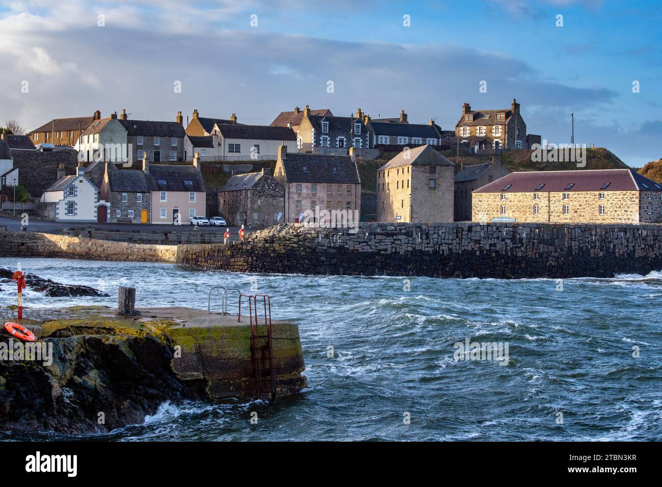 Portsoy harbour in november. Aberdeenshire, Scotland Stock Photo - Alamy