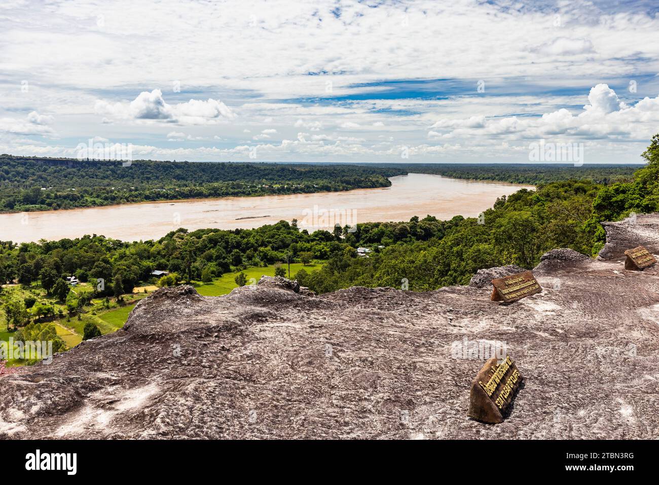 Pha Taem National Park, The Mekong river as Laos border, prehistoric ...
