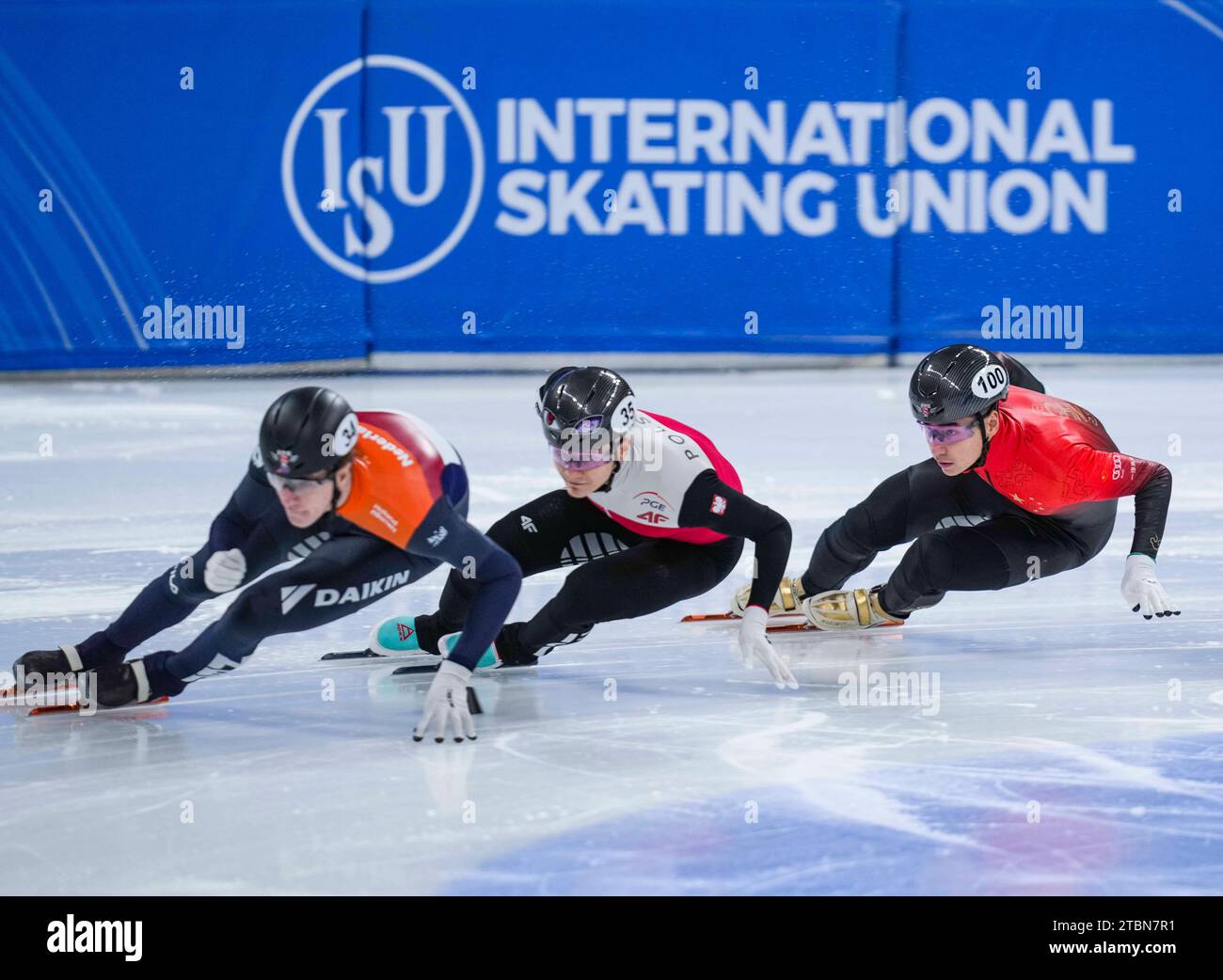 Beijing, China. 8th Dec, 2023. Liu Shaoang (R) of China competes during ...