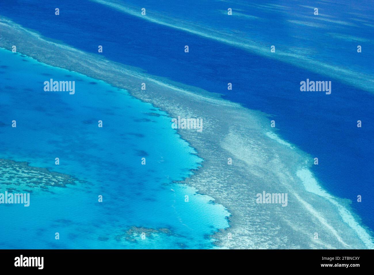 Great Barrier Reef from above, Queensland, Australia. Heart reef Stock ...