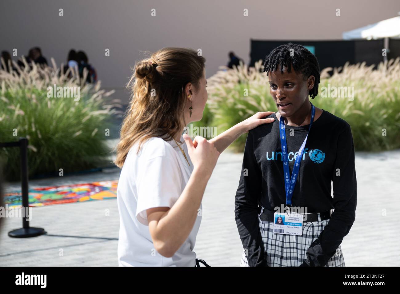 Dubai, United Arab Emirates. 08th Dec, 2023. Luisa Neubauer (l ...