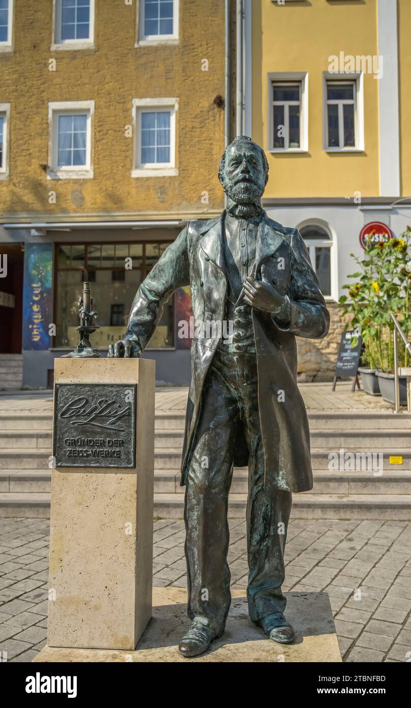 Carl Zeiß Denkmal, Wagnergasse, Jena, Thüringen, Deutschland Stock ...