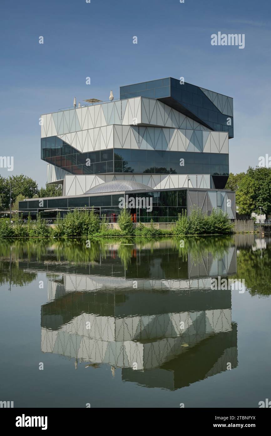 Experimenta science center hi-res stock photography and images - Alamy