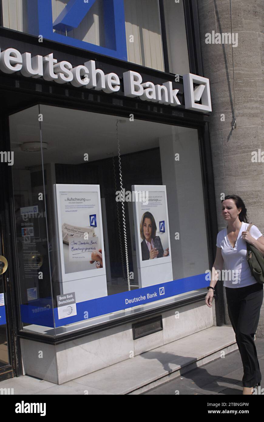 KOLN GEERMANY German Deutsche Bank building 18 April 2011 (PHOTO BY ...