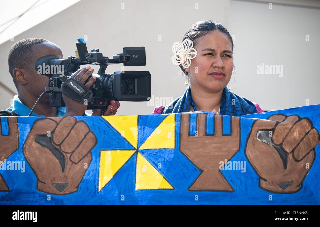 Dubai, United Arab Emirates. 08th Dec, 2023. A cameraman films a ...