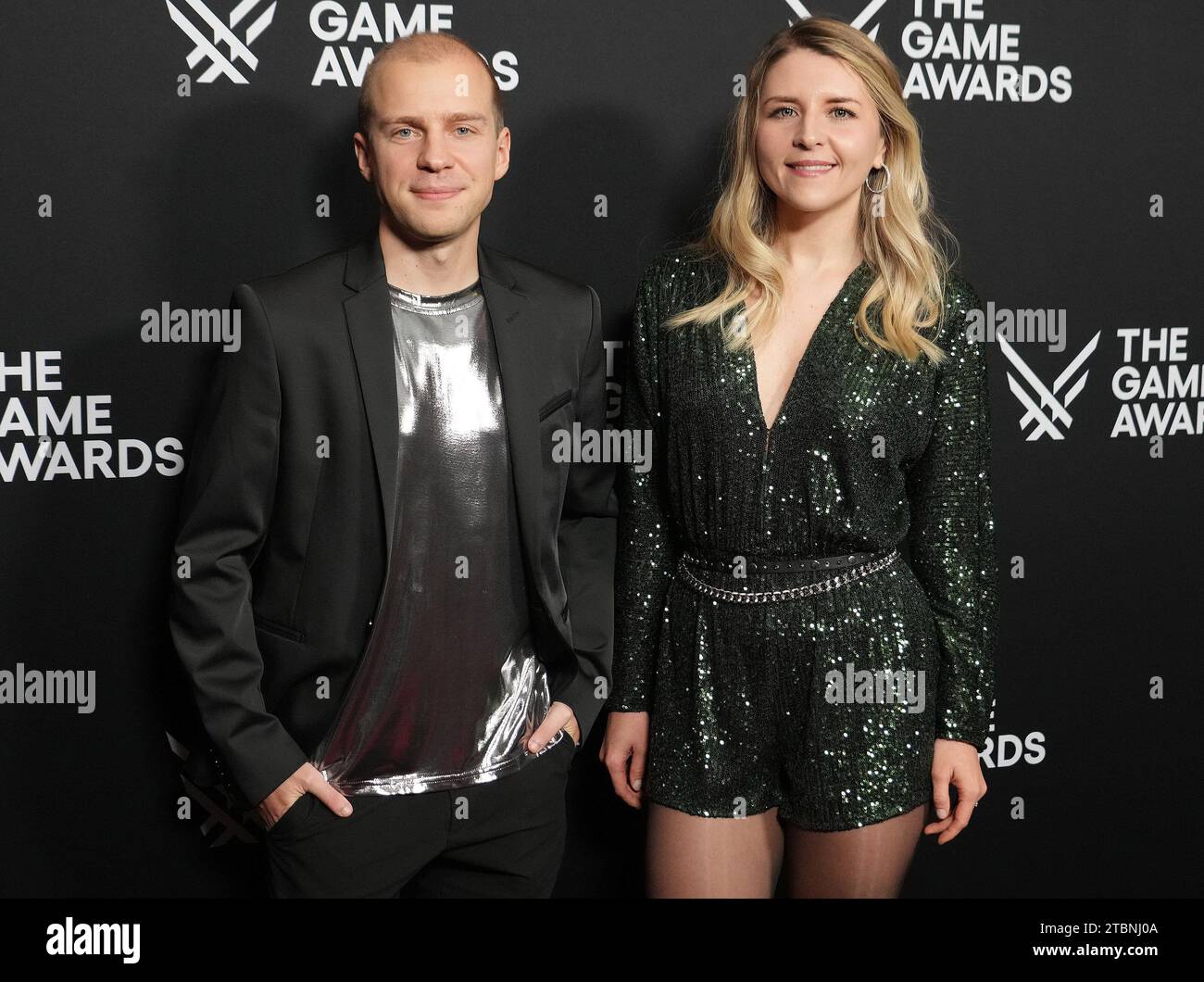 Los Angeles, USA. 07th Dec, 2022. (L-R) Nick Pechenin and Alena ...
