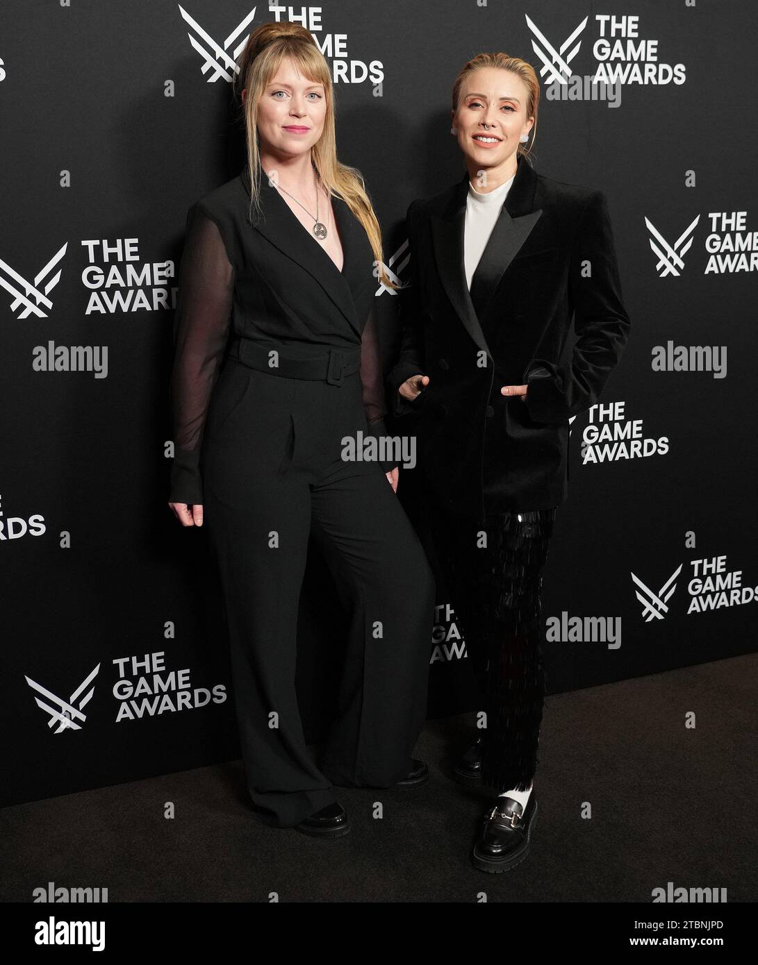 Los Angeles, USA. 07th Dec, 2022. (L-R) Melina Juergens and Jules Hardy ...