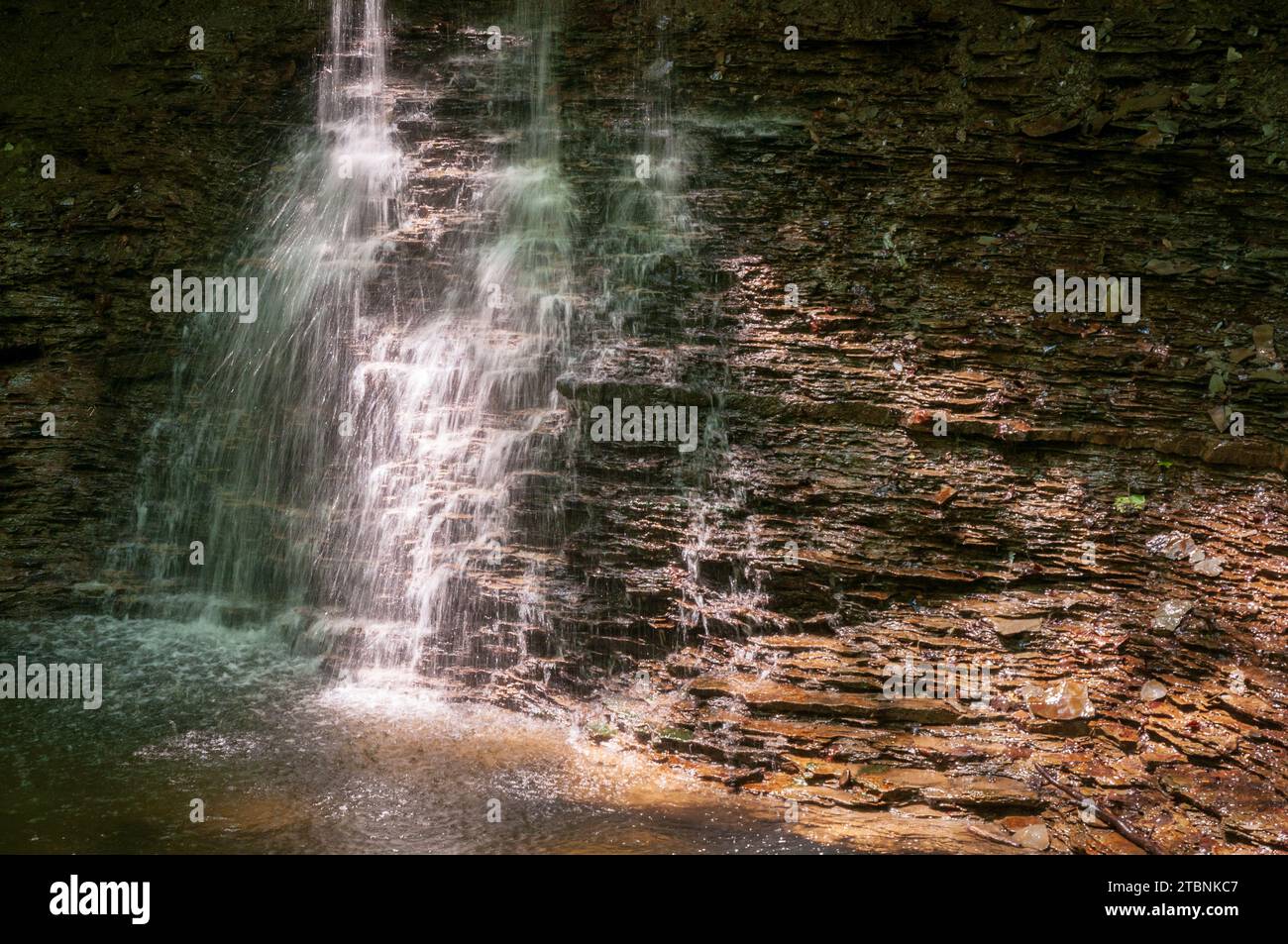 Blue Hen Falls at Cuyahoga Valley National Park in Ohio, USA Stock Photo - Alamy
