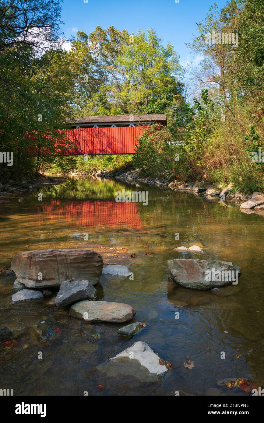 Historic bridge appreciation hi-res stock photography and images - Alamy