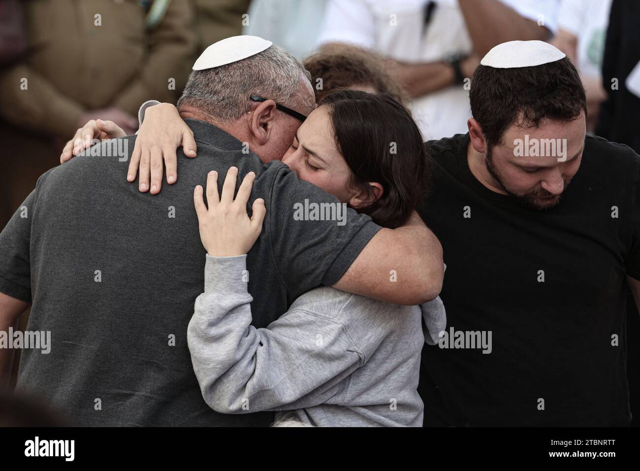 Herzliya, Israel. 08th Dec, 2023. Friends and family mourn at the ...