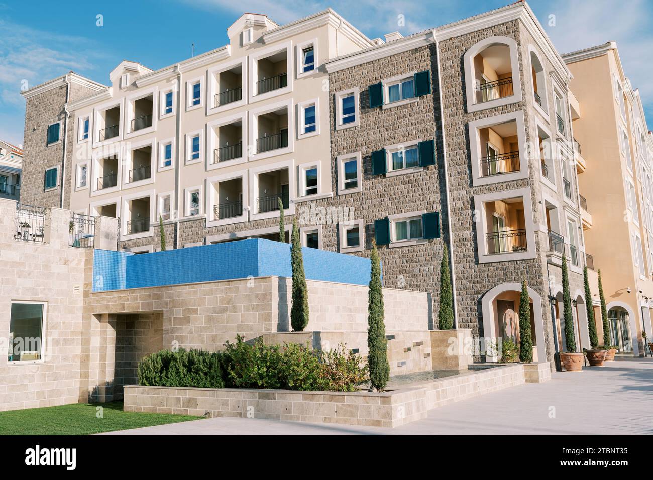 Club construction hi-res stock photography and images - Alamy