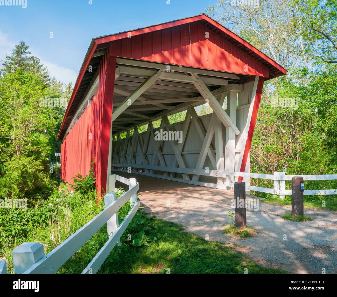 The Everett Covered Bridge at Cuyahoga Valley National Park in Ohio ...