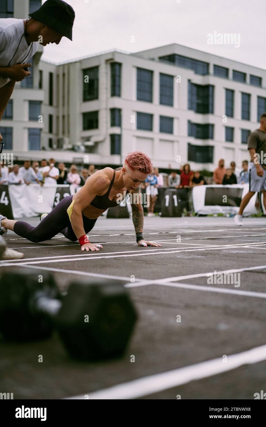 Burpee exercise hi-res stock photography and images - Alamy