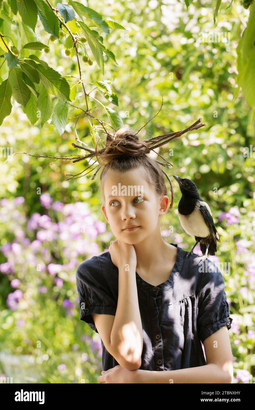 Magpie head hi-res stock photography and images - Alamy