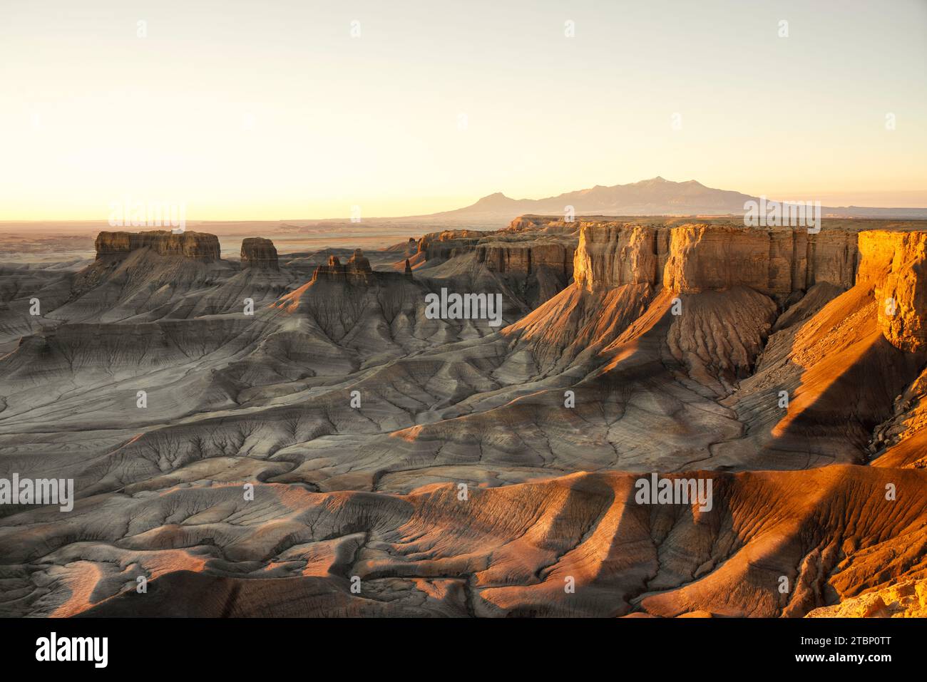 Cliff Side View of Sunrise Light On Southern Utah Desert Mesa Stock ...