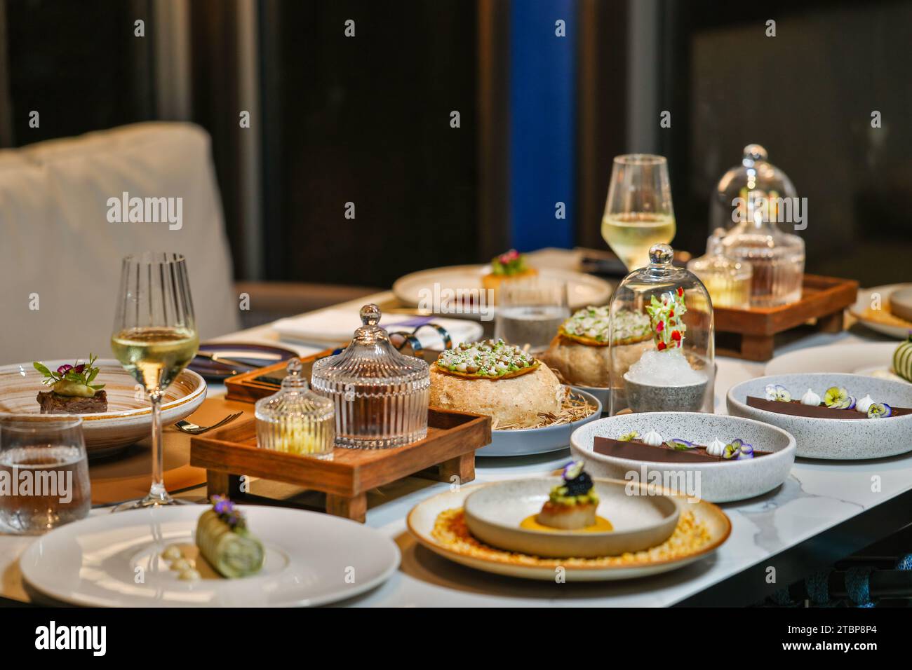 Gourmet dining experience with exquisite dish presentation. Fine dining ...