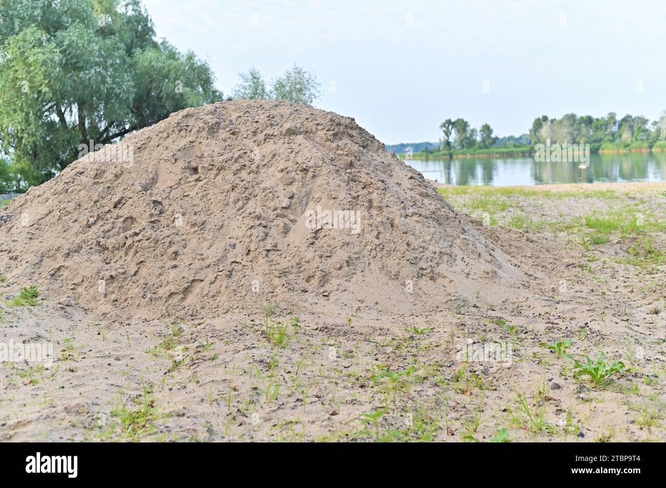 Stockpile of sand hi-res stock photography and images - Alamy